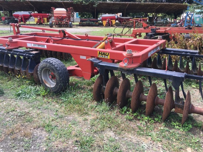 Ets Lafforgue - Vente Déchaumeur à disques Jean De Bru. Machines Agricoles