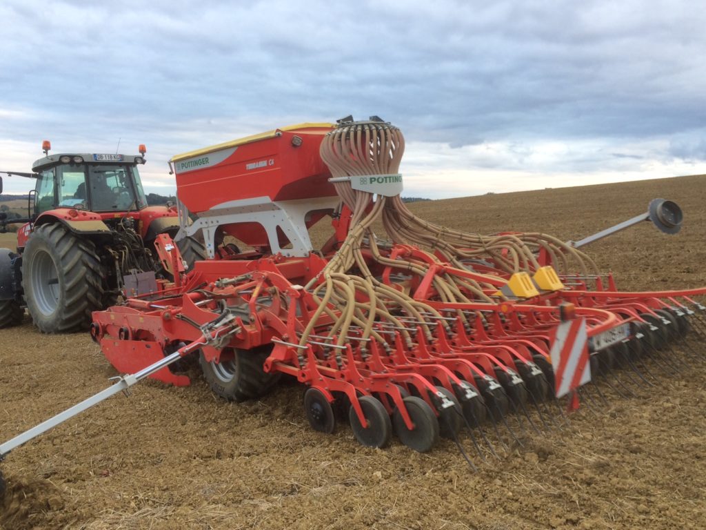 Ets Lafforgue. Semoir Pottinger Terrasem C4 Occasion en Vente à Auch.