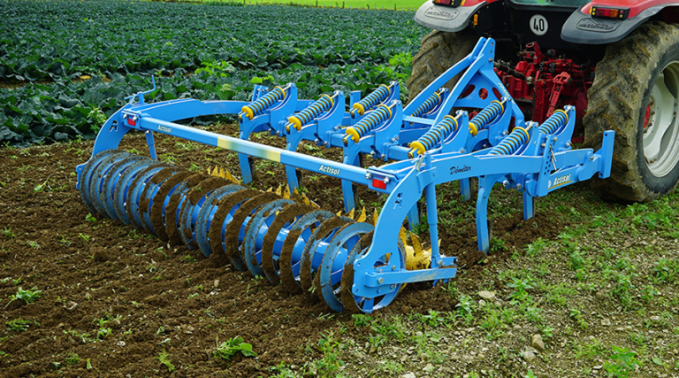 Etablissements Lafforgue. Fissurateur Démeter Actisol D 359 Neuf.