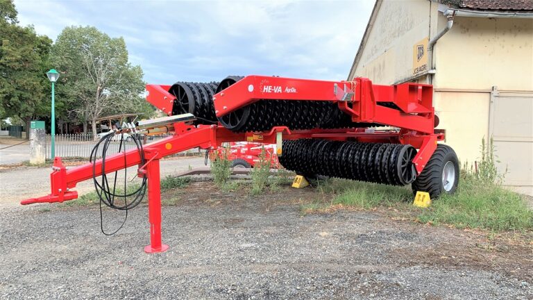 Etablissements Lafforgue. Rouleau Tip Roller Heva TR1 82 neuf.